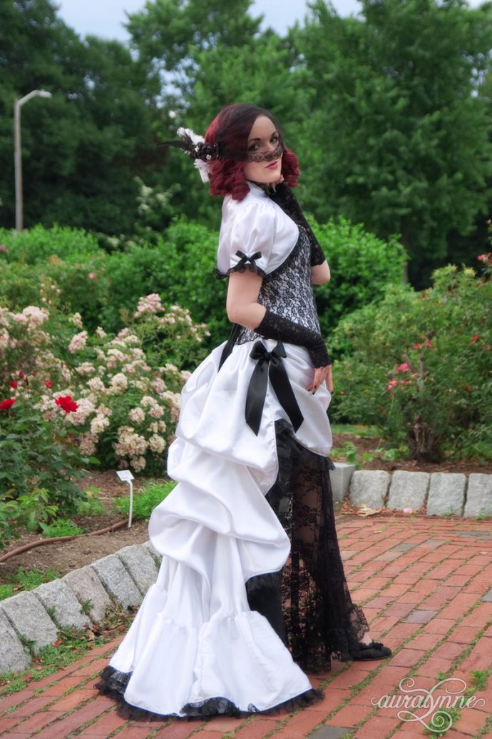 Lace Temptation Gothic Victorian Wedding Dress – auralynne