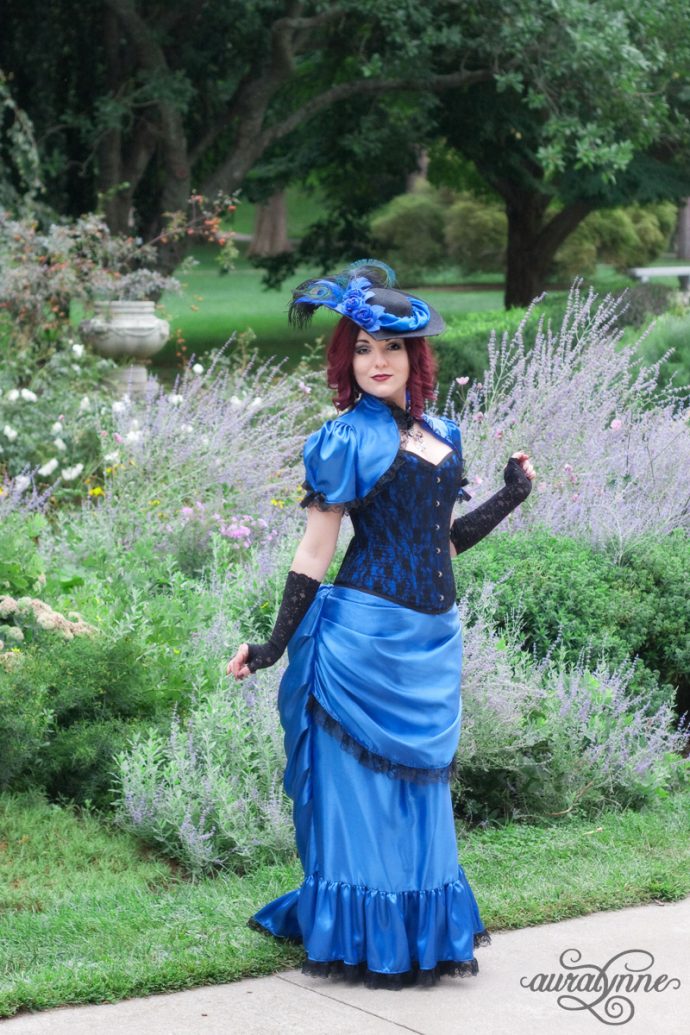Victorian Lace Wedding Dress – Lady in Blue – auralynne