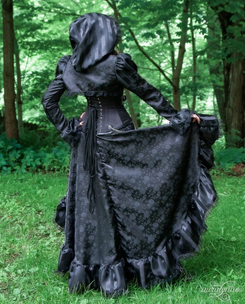 Black Steampunk Costume – Huntress – auralynne
